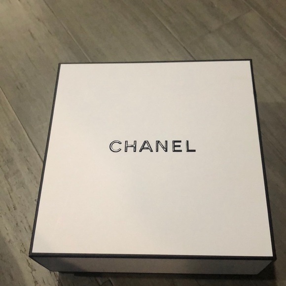 CHANEL | Other | Chanel Gift Box | Poshmark